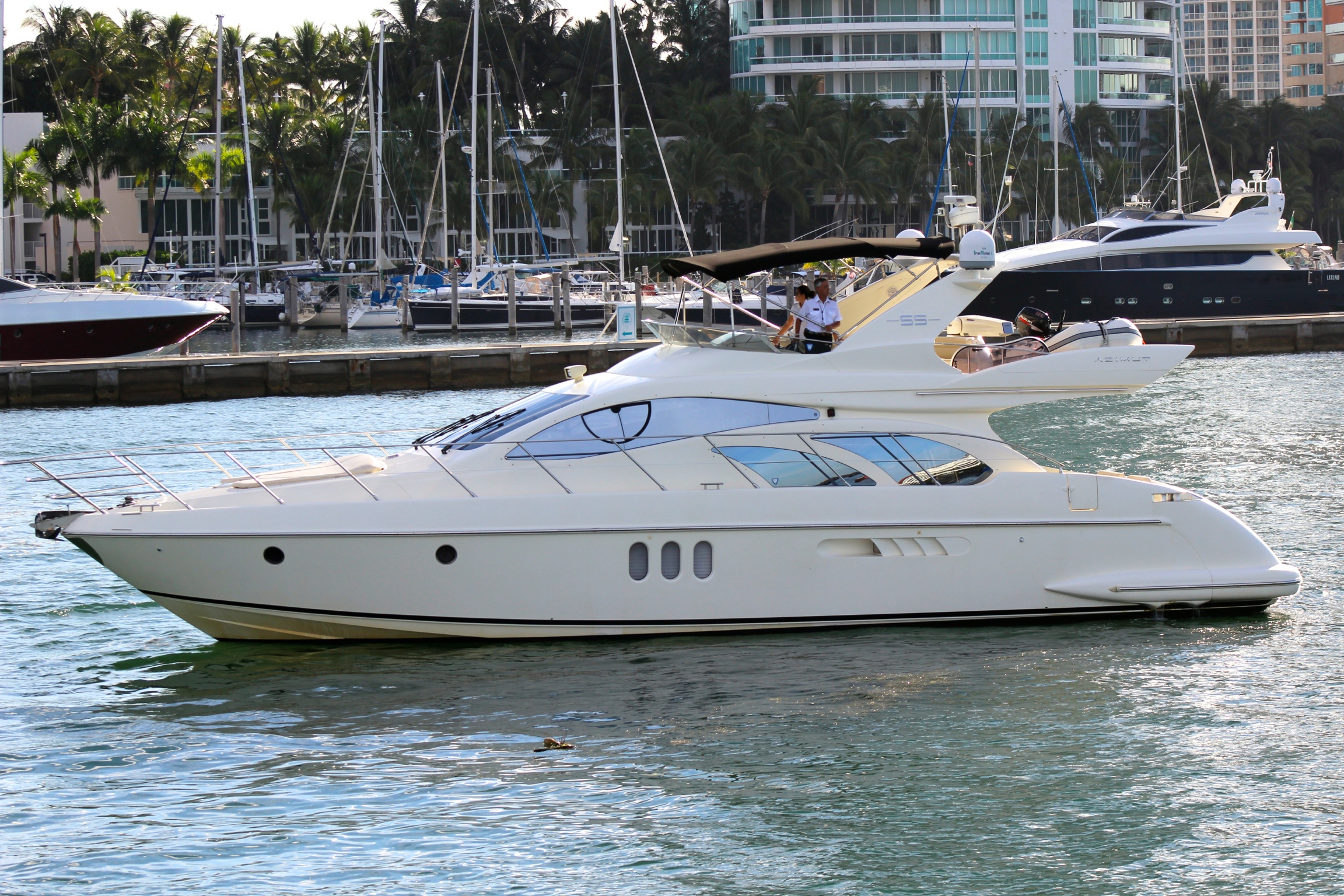 55’ Azimut Yacht Charter Miami - Super Yacht Rental Miami